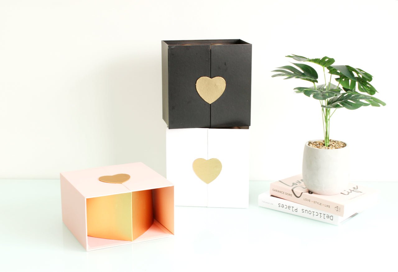 Square Opening with Heart Insert Flower Box | Elegant Packaging ...